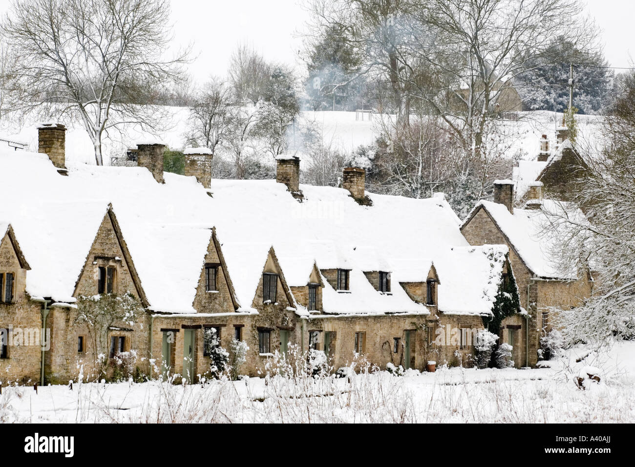 Cotswolds bibury winter snow hi-res stock photography and images - Alamy