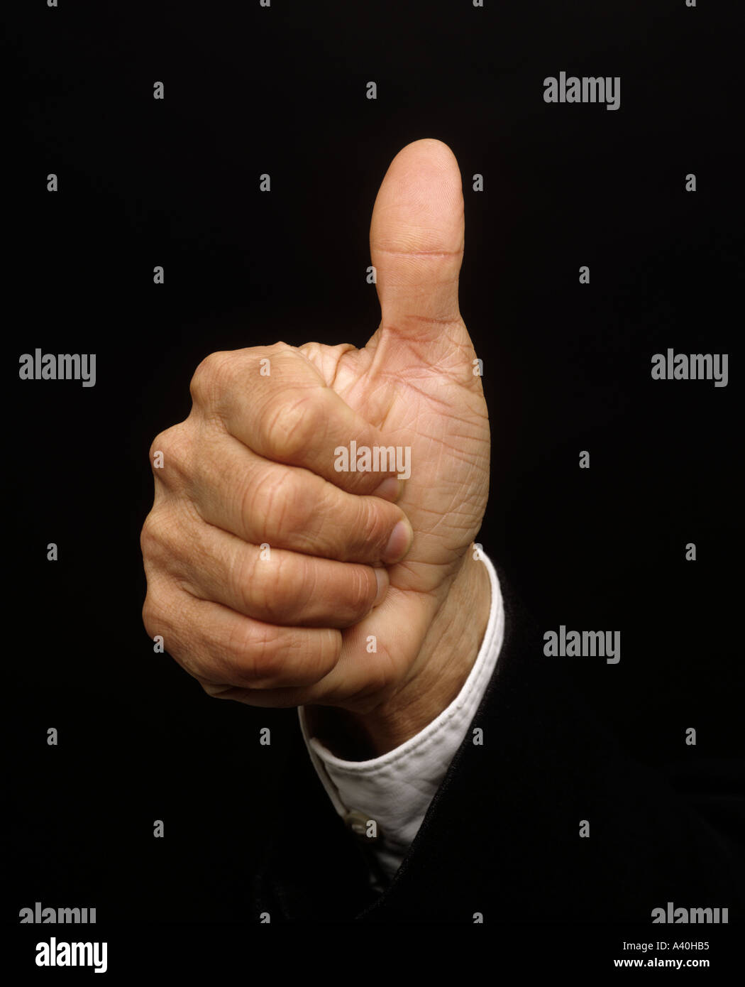 close up of human hand showing the thumbs up sign Stock Photo - Alamy