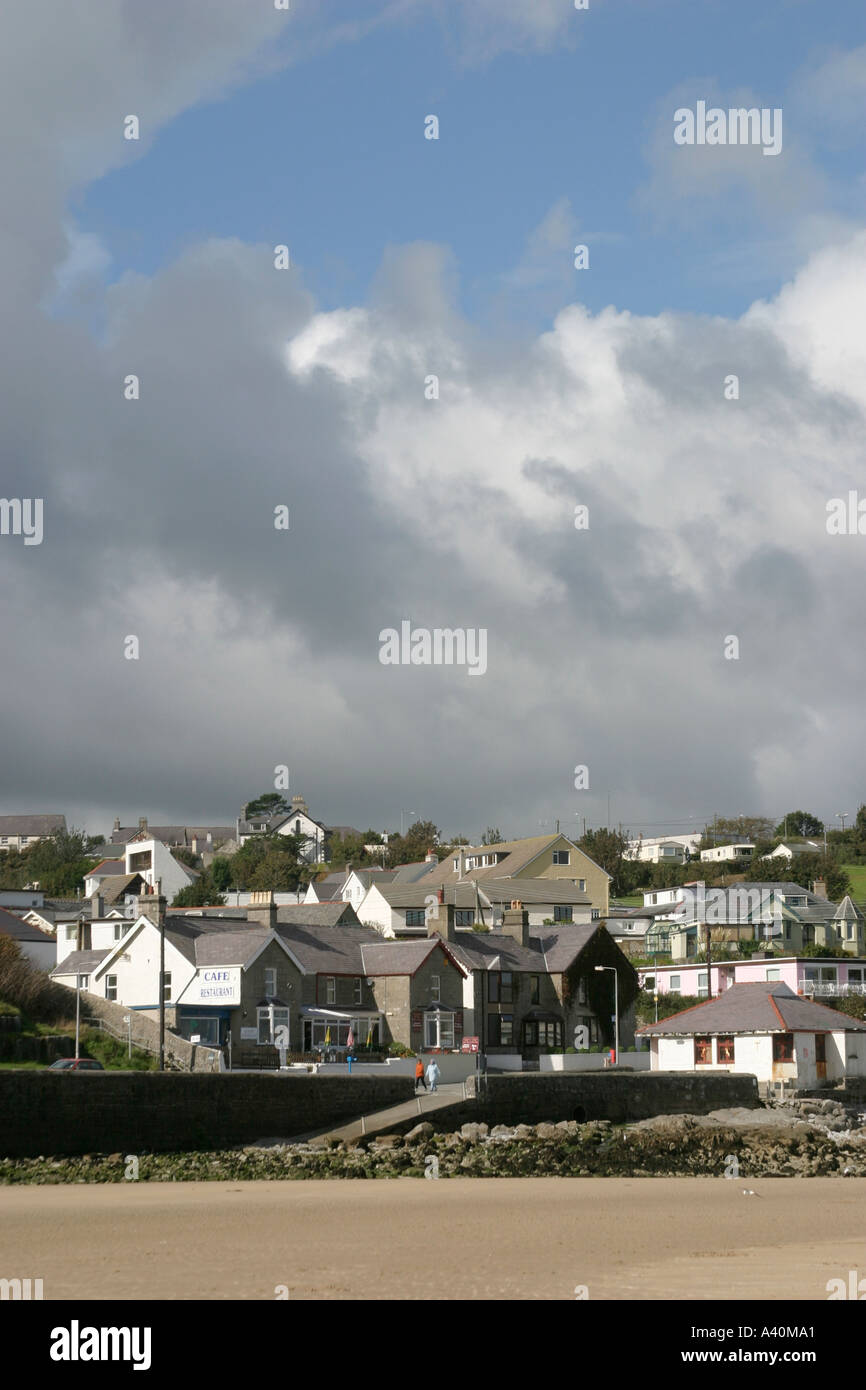 Cafe beach anglesey hi-res stock photography and images - Alamy