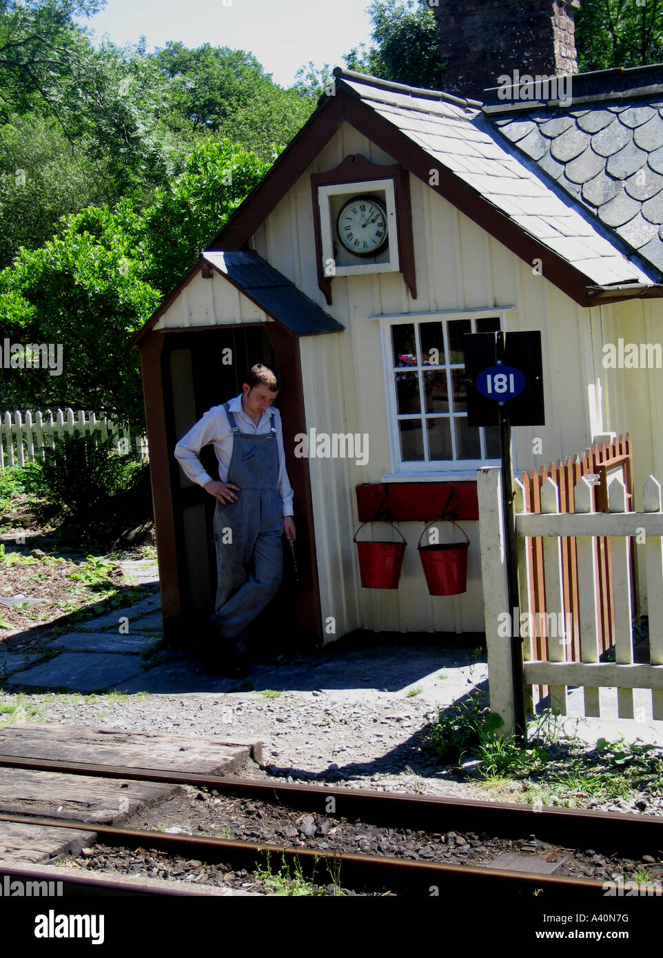 Signalman hi-res stock photography and images - Alamy