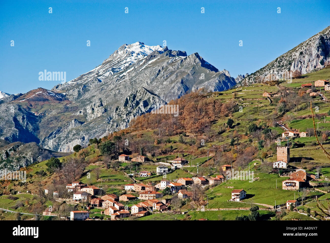 view of linares in the valley of peñarrubia cantabria spain Stock Photo ...