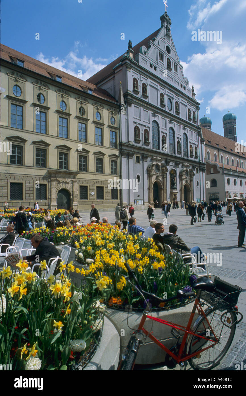 Neuhauser street hi-res stock photography and images - Alamy