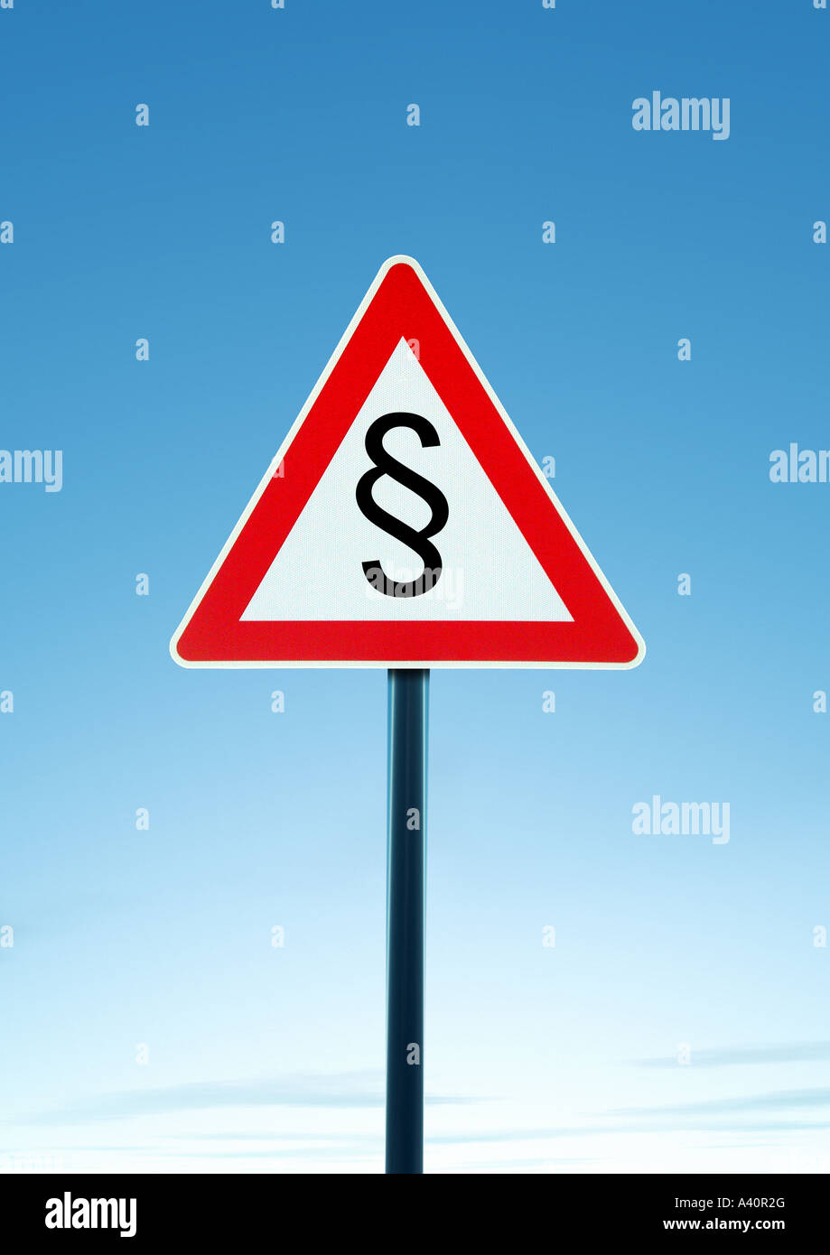 Contract law symbols hi-res stock photography and images - Alamy