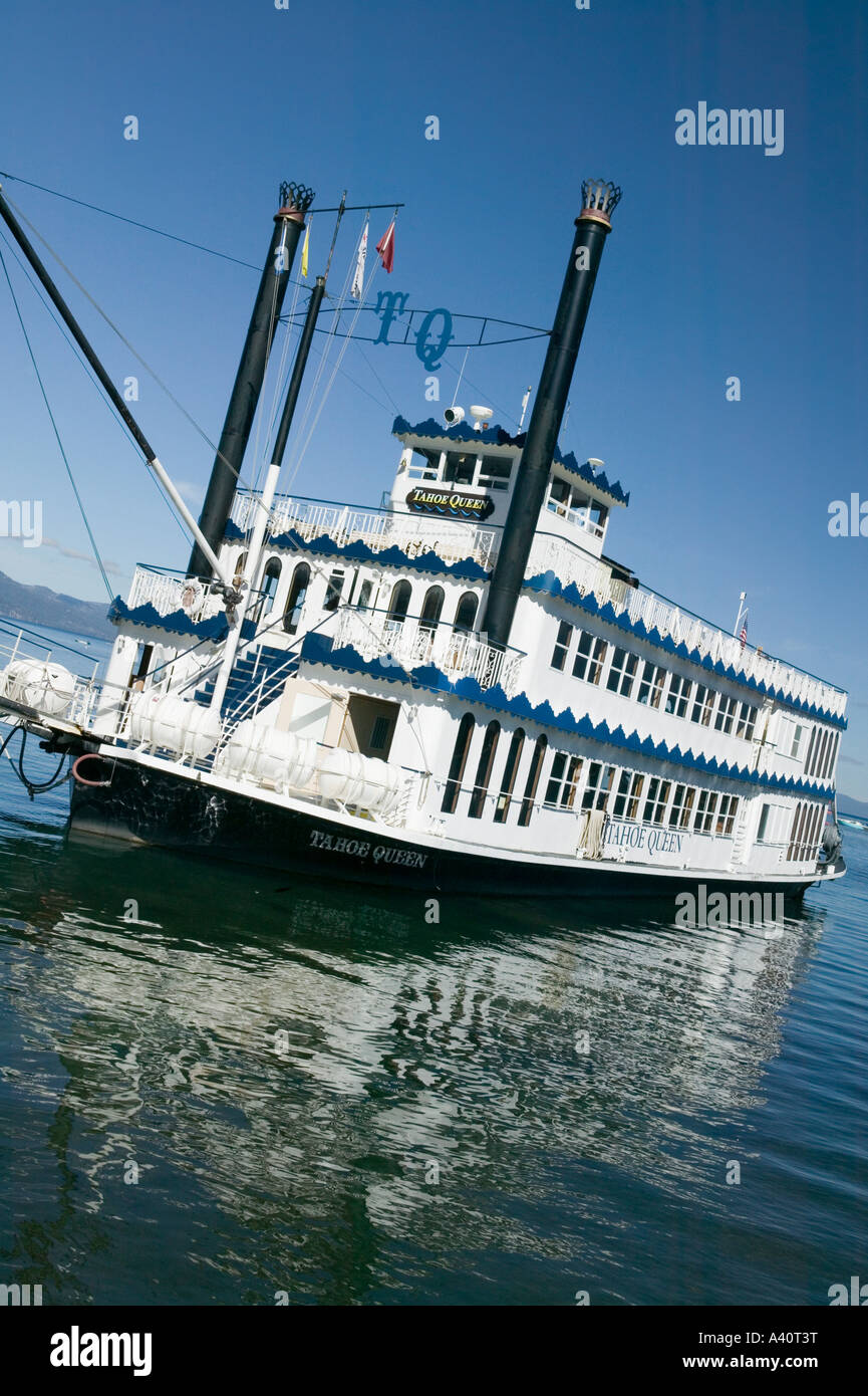 Tour Boat Tahoe Queen Lake Tahoe Sierra Nevada California USA Stock ...