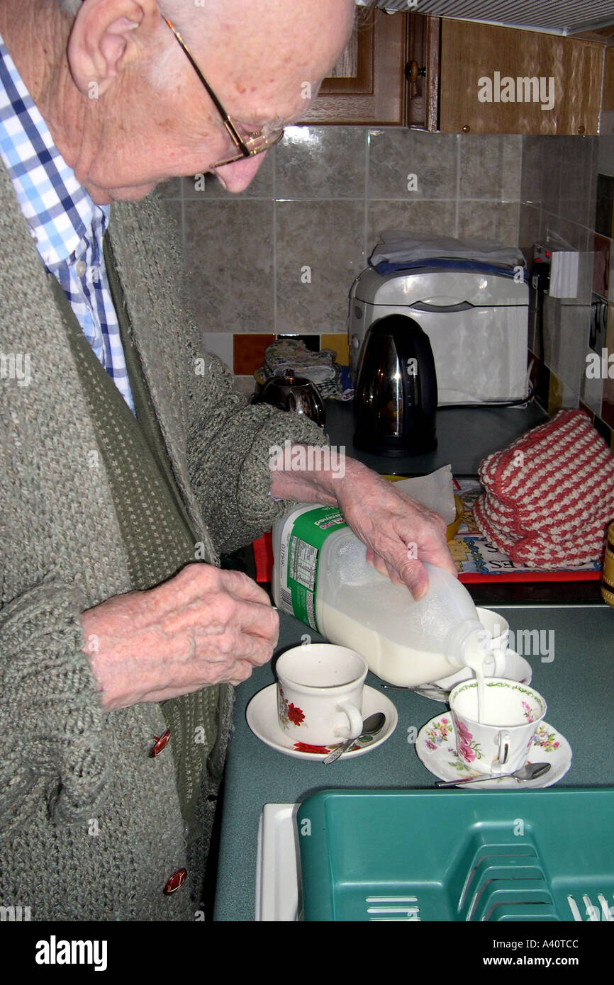 Old pale mature male hi-res stock photography and images - Alamy