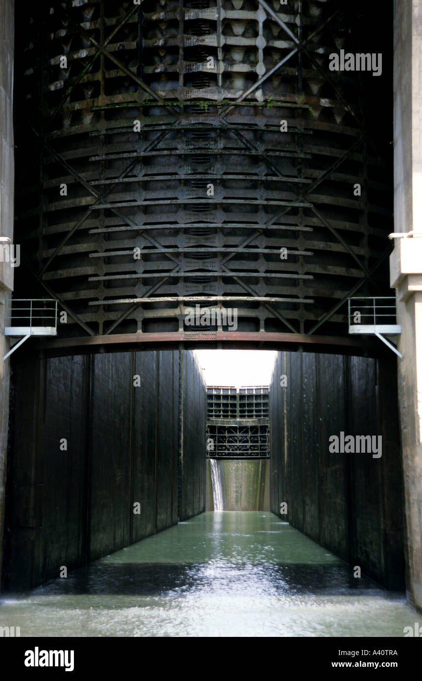 Rhone River French France lock boat Stock Photo - Alamy