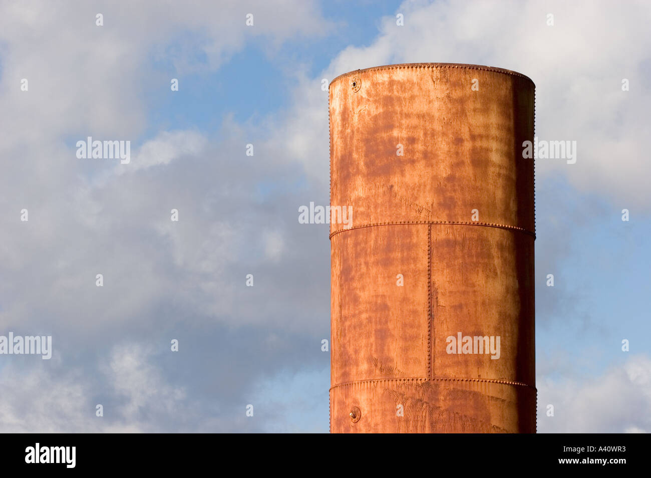 Old rusty water tank Stock Photo - Alamy