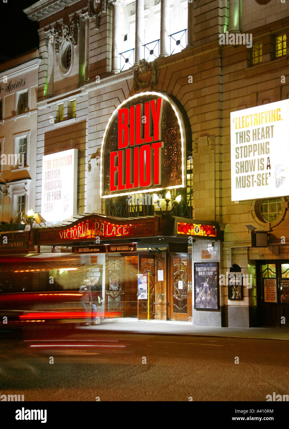 Billy elliot hi-res stock photography and images - Alamy