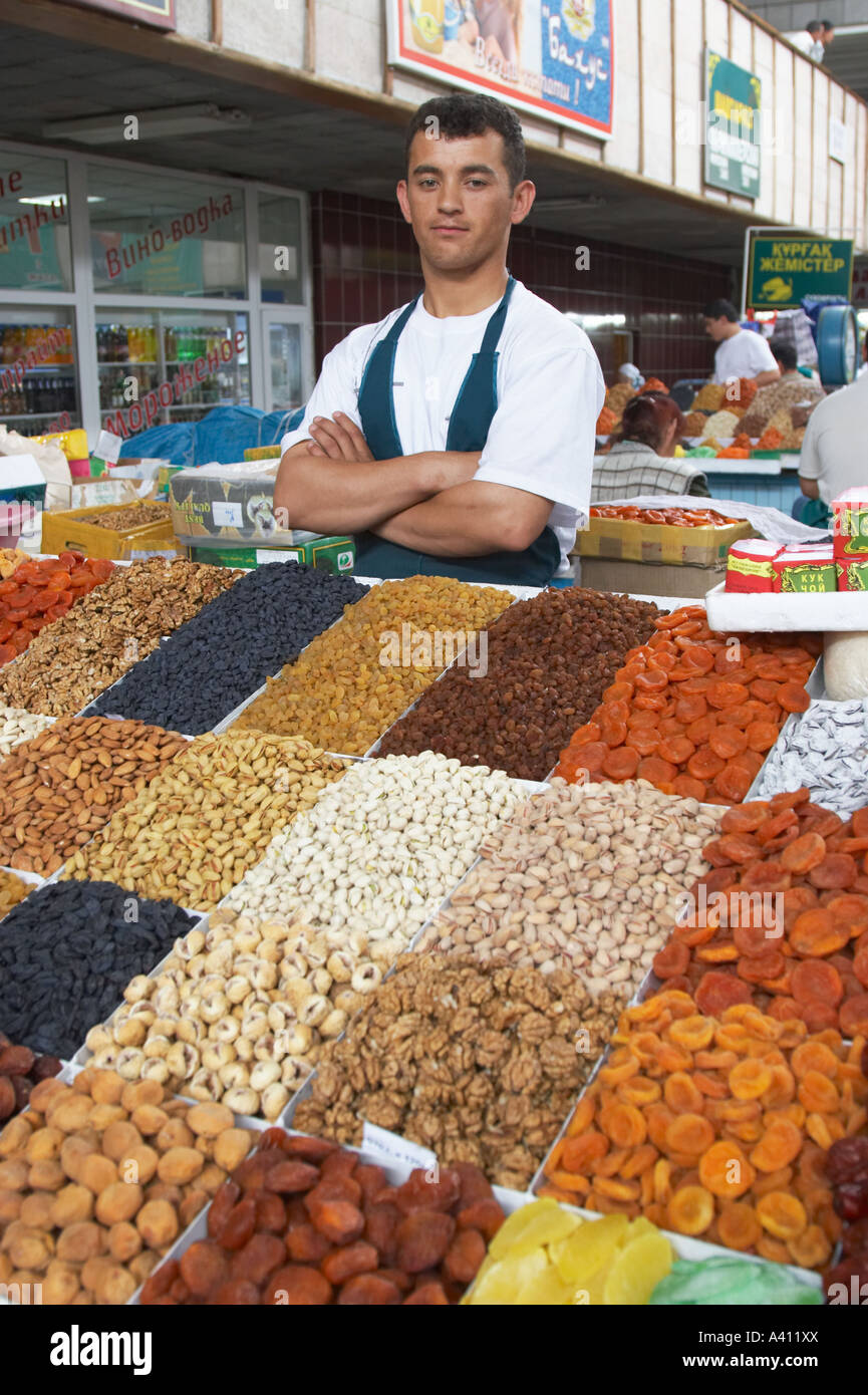 Stall Trader At Zelyony Bazaar, Almaty Stock Photo - Alamy
