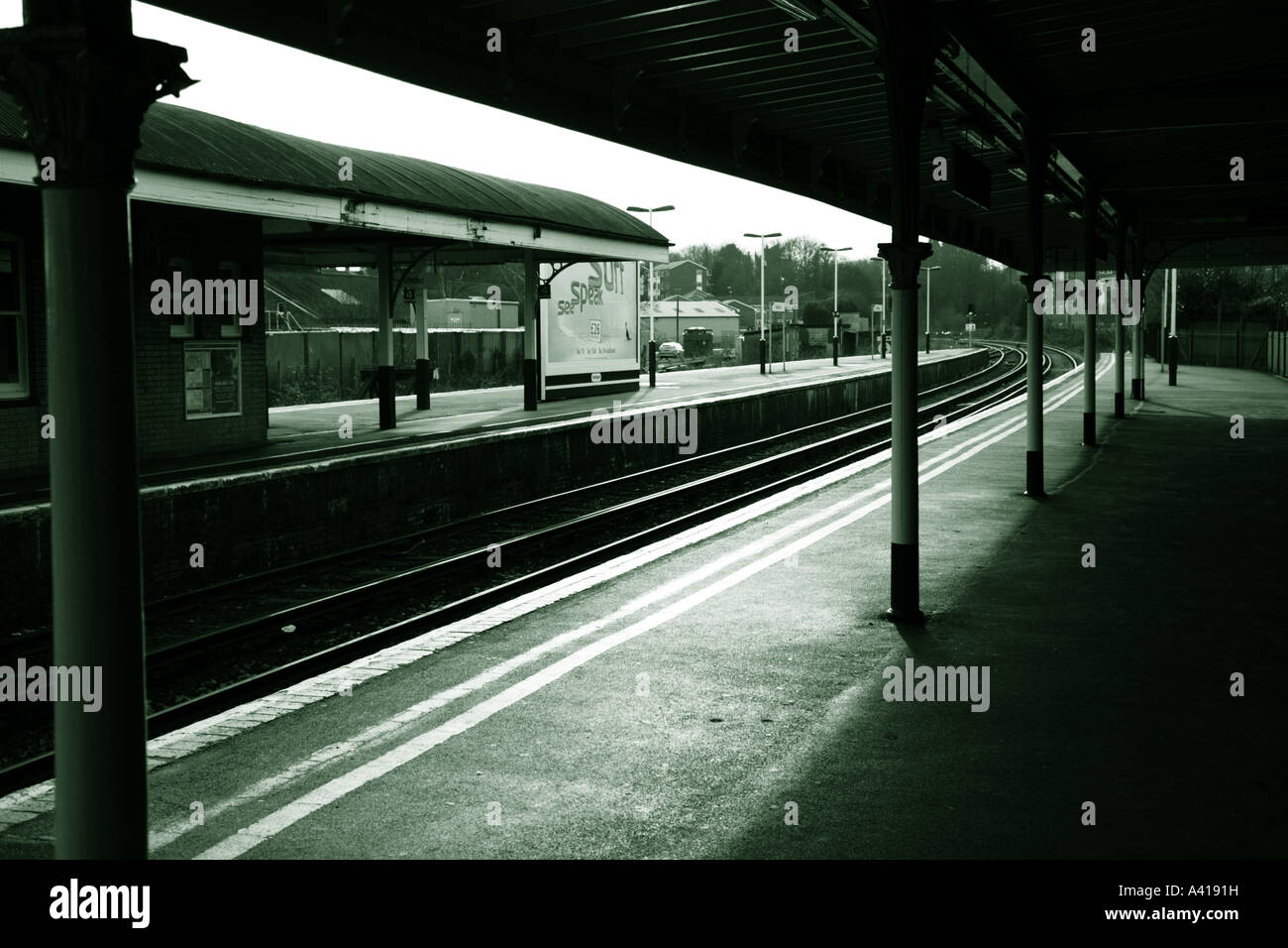 empty railway station Stock Photo - Alamy