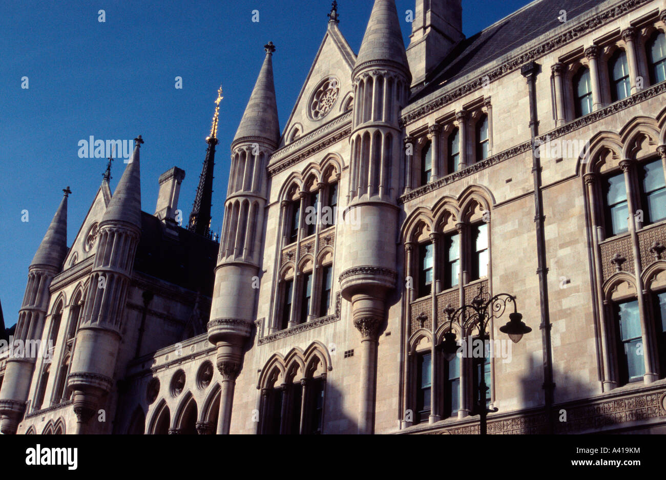 Royal Courts of Justice, The Strand, London WC2 Stock Photo - Alamy