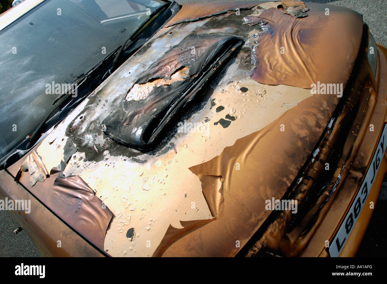 Vandalized car crime criminal car bonnet hi-res stock photography and ...