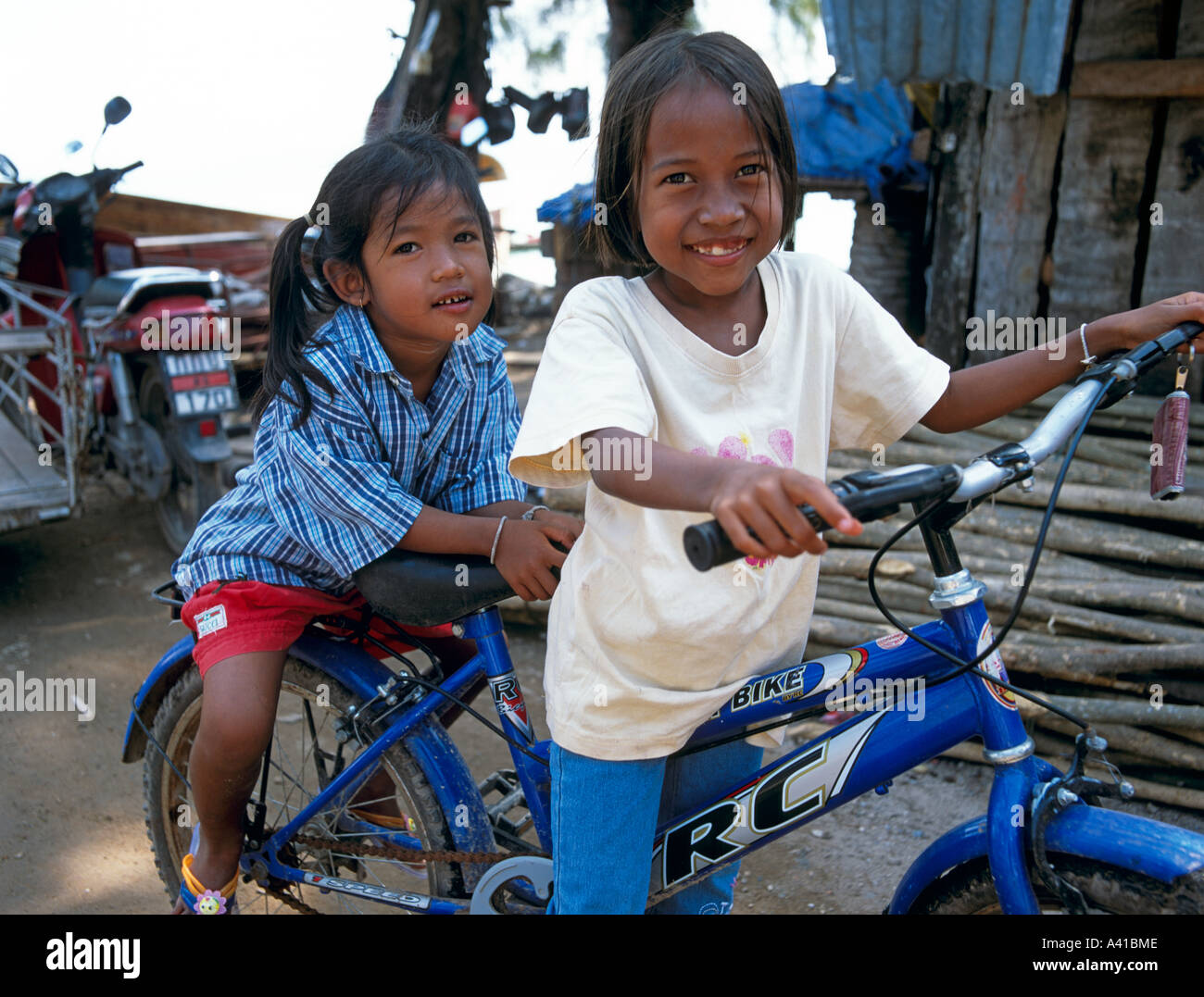 Thai Children In Phuket Thailand South East Asia Stock Photo - Alamy