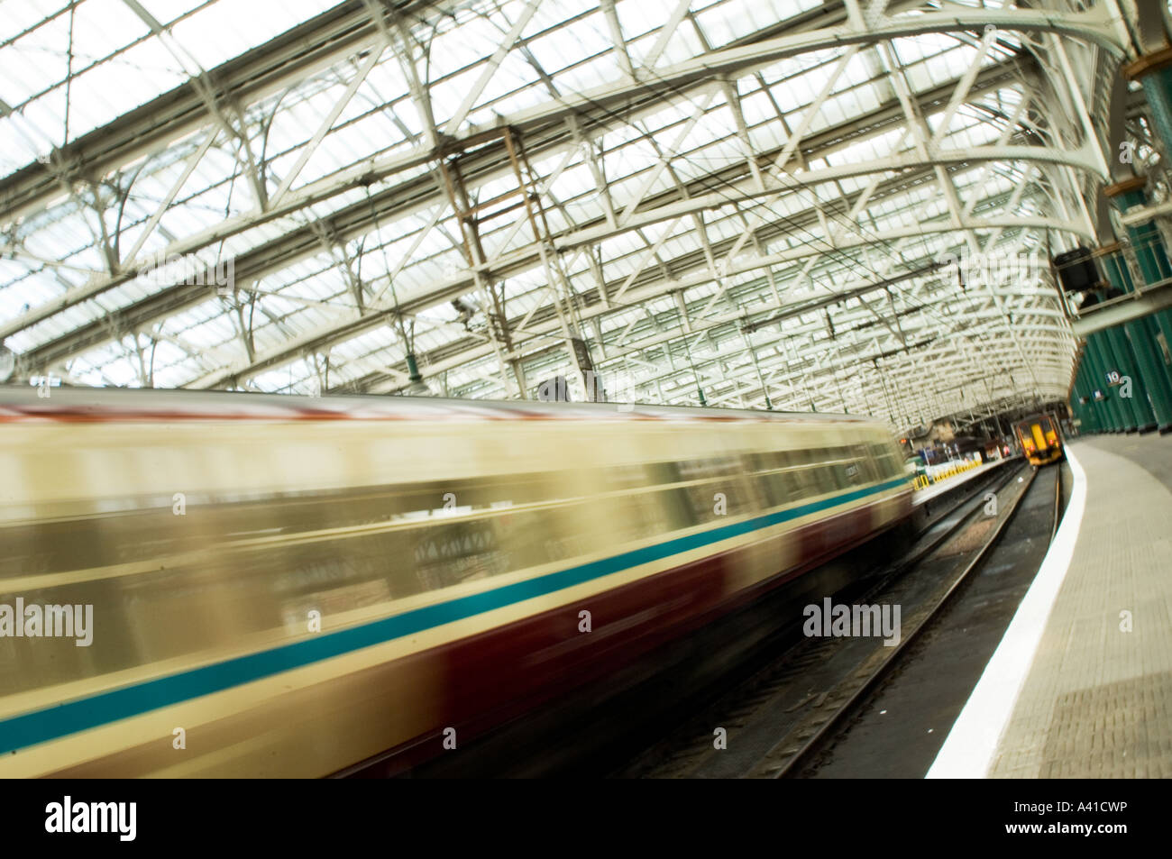 Spt Railway Stations High Resolution Stock Photography and Images - Alamy