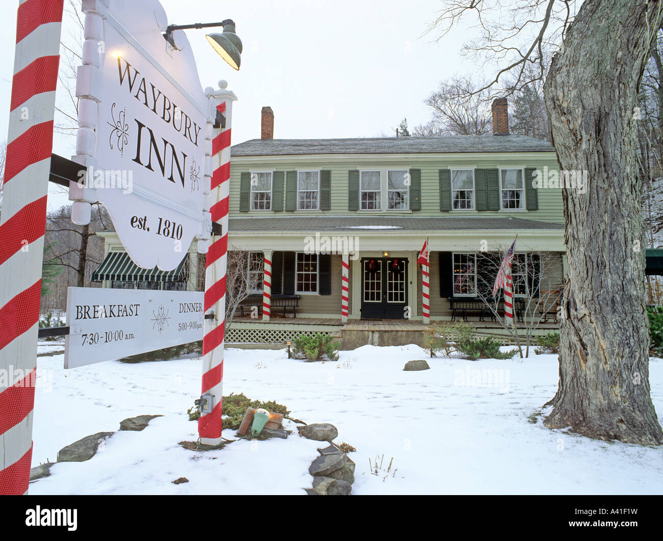 Waybury Inn established 1810 Stock Photo - Alamy