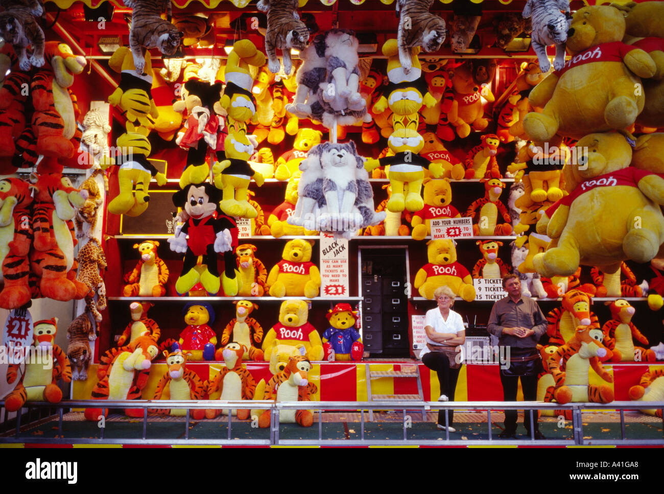 St giles funfair hi-res stock photography and images - Alamy
