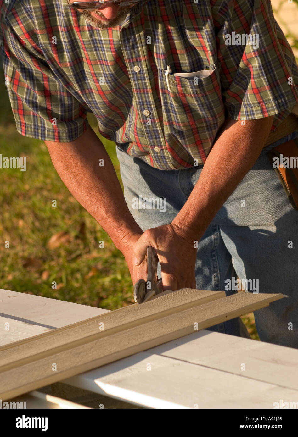 Siding cutter hi-res stock photography and images - Alamy