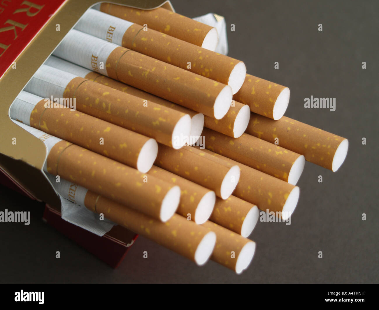 Open pack cigarettes hi-res stock photography and images - Alamy