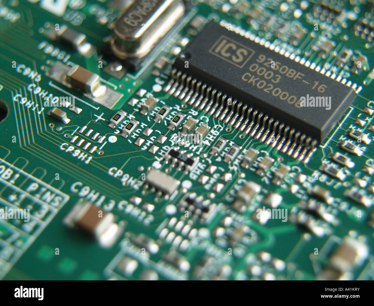 Electronics printed circuit board hi-res stock photography and images ...