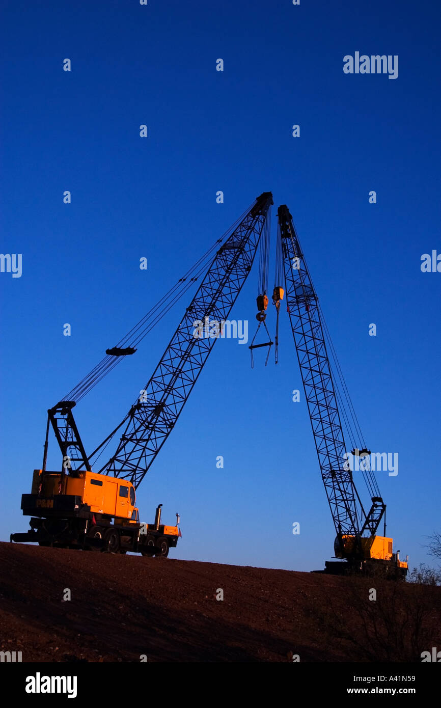 Construction derricks hi-res stock photography and images - Alamy