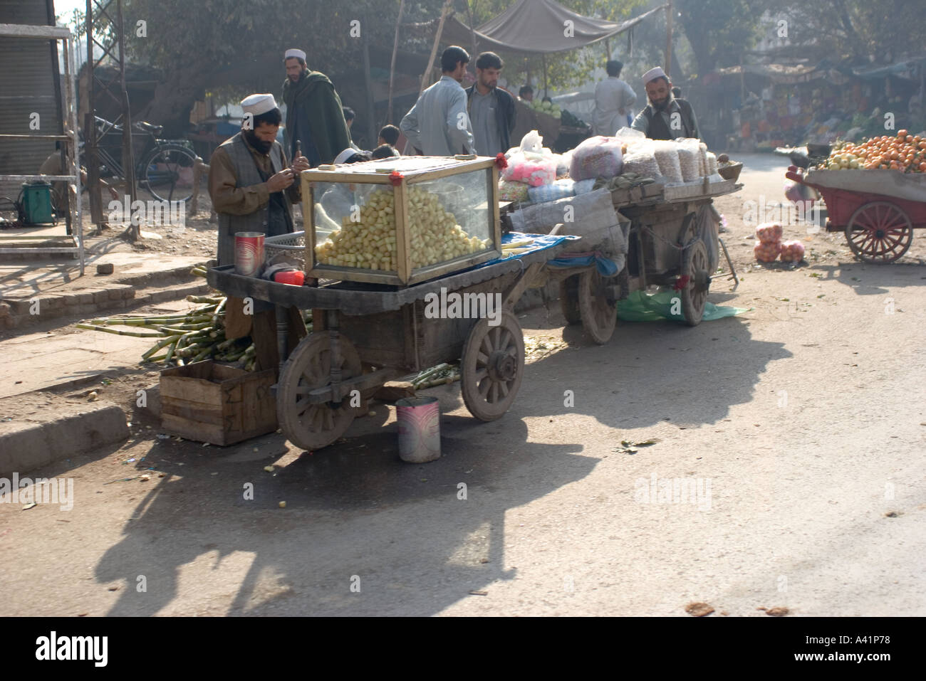 Pakistan transport hi-res stock photography and images - Alamy