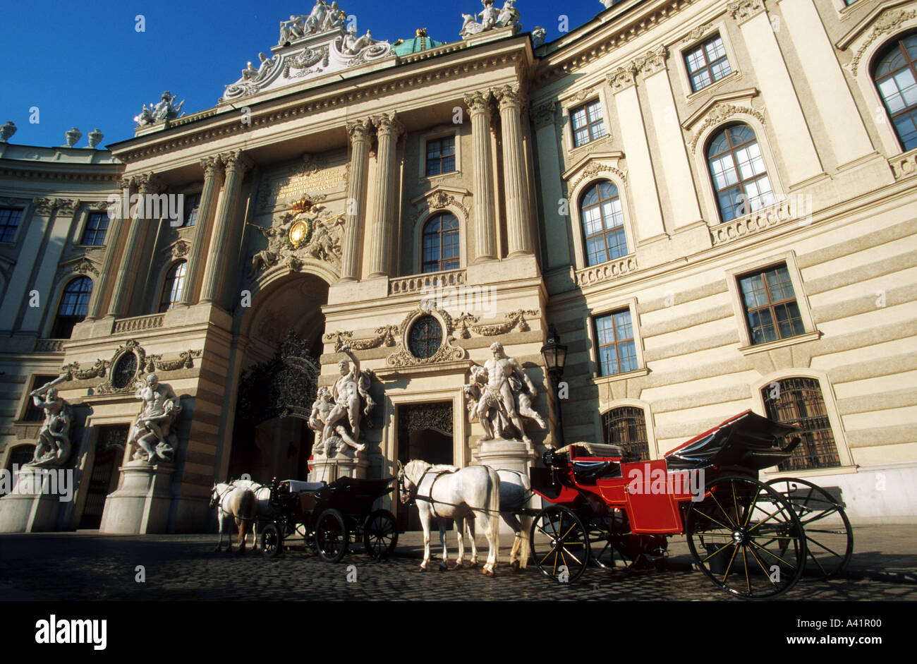 AUSTRIA IMPERIAL PALACE IN WIEN Stock Photo - Alamy