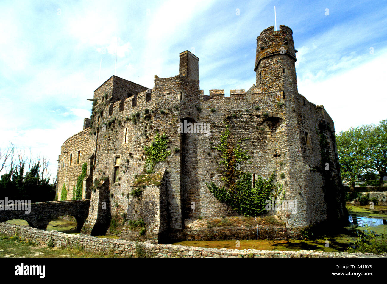 French Castles Middle Ages