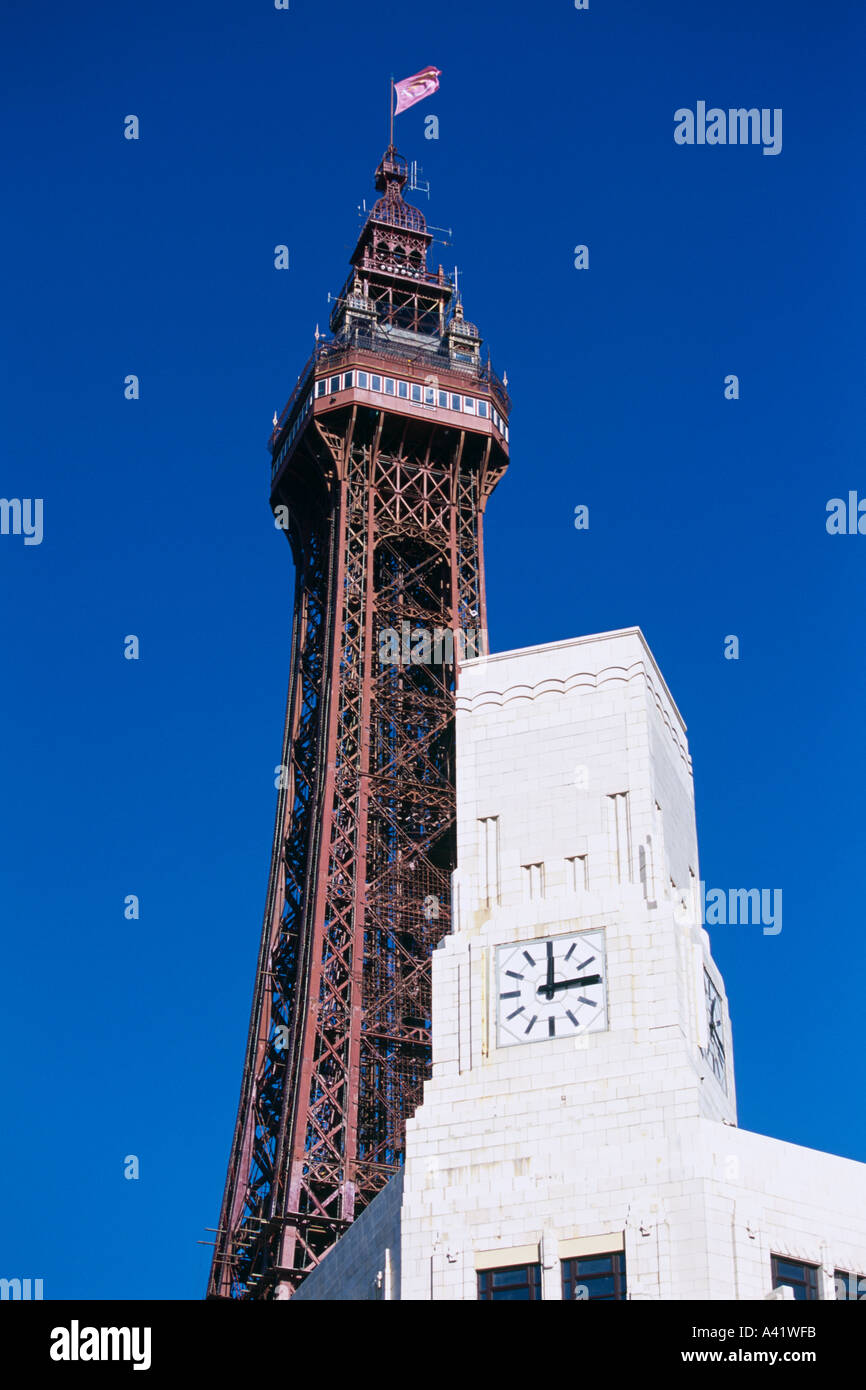 Run down blackpool hi-res stock photography and images - Alamy