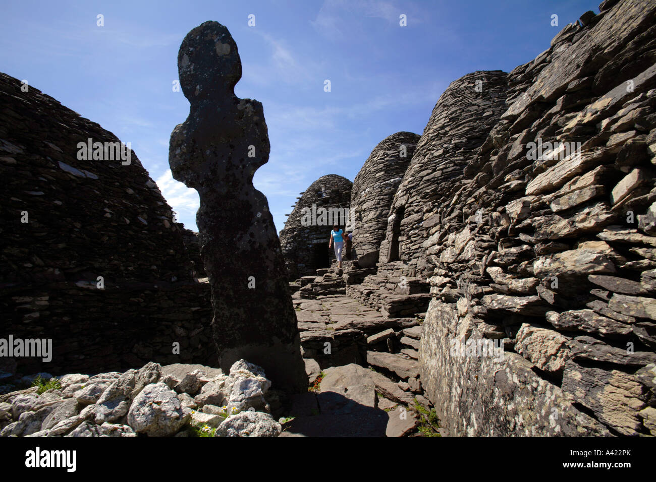 Stone cross on skellig michael hi-res stock photography and images - Alamy