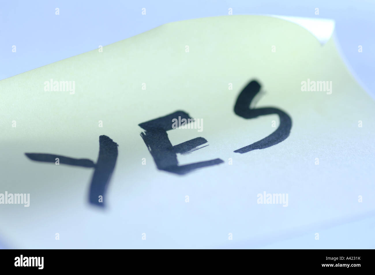 YES hand write note Stock Photo - Alamy