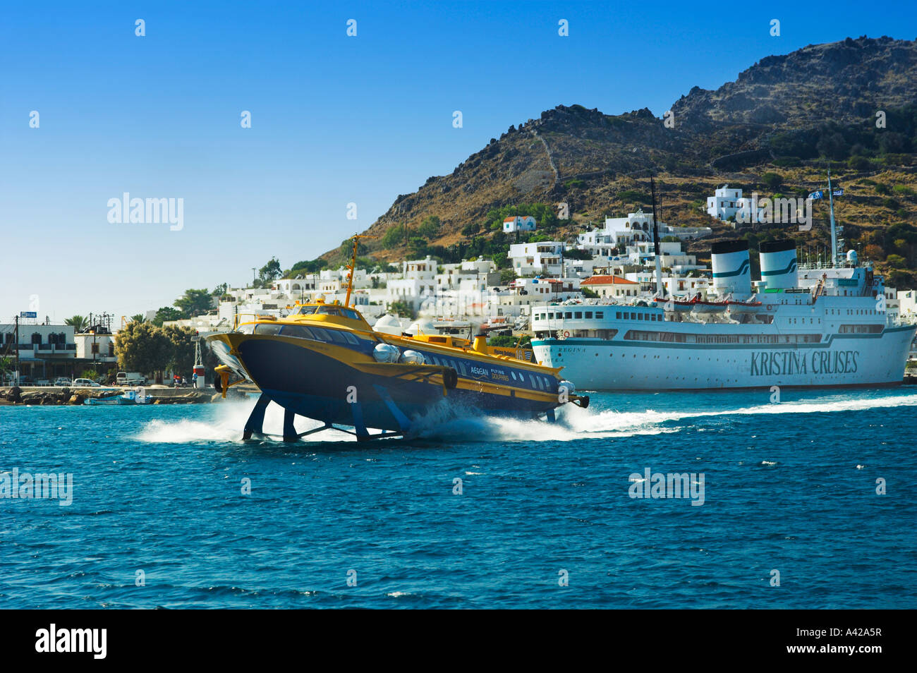 Flying dolphin hydrofoil ferry greece hi-res stock photography and images - Alamy