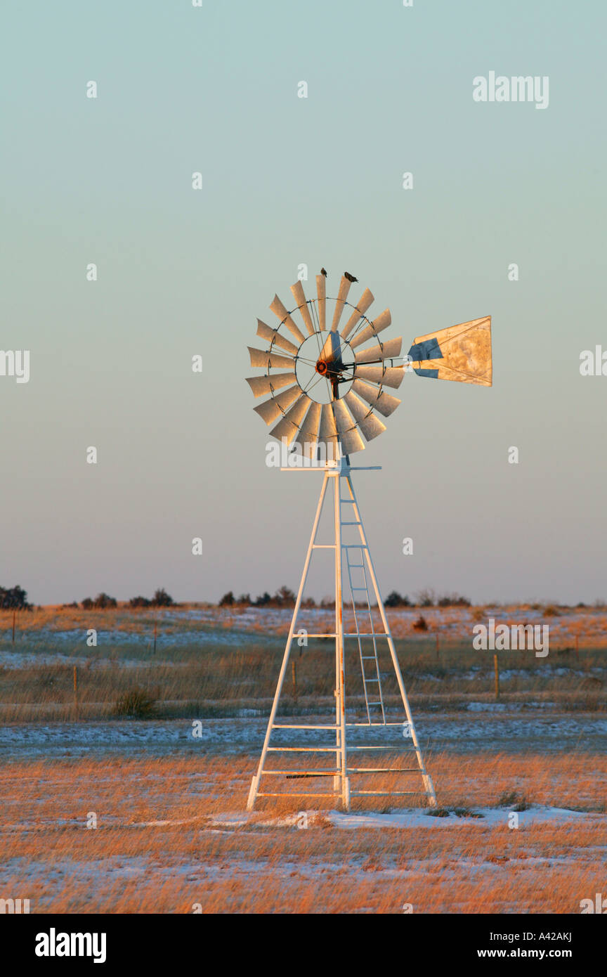 windmill on the prairie Stock Photo - Alamy