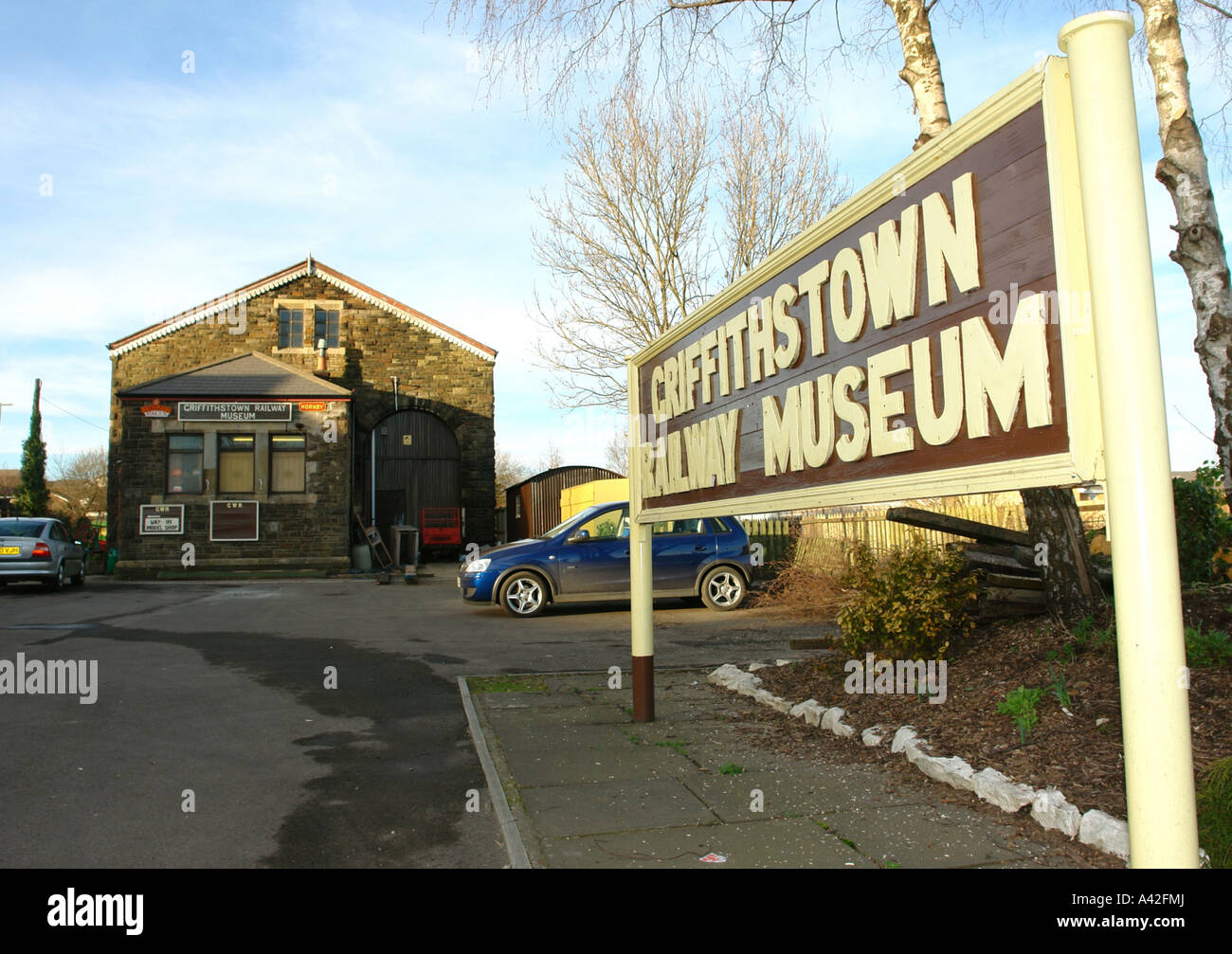 Pontypool park hi-res stock photography and images - Alamy