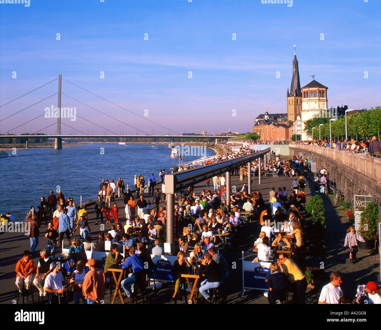 Rhine promenade hi-res stock photography and images - Alamy