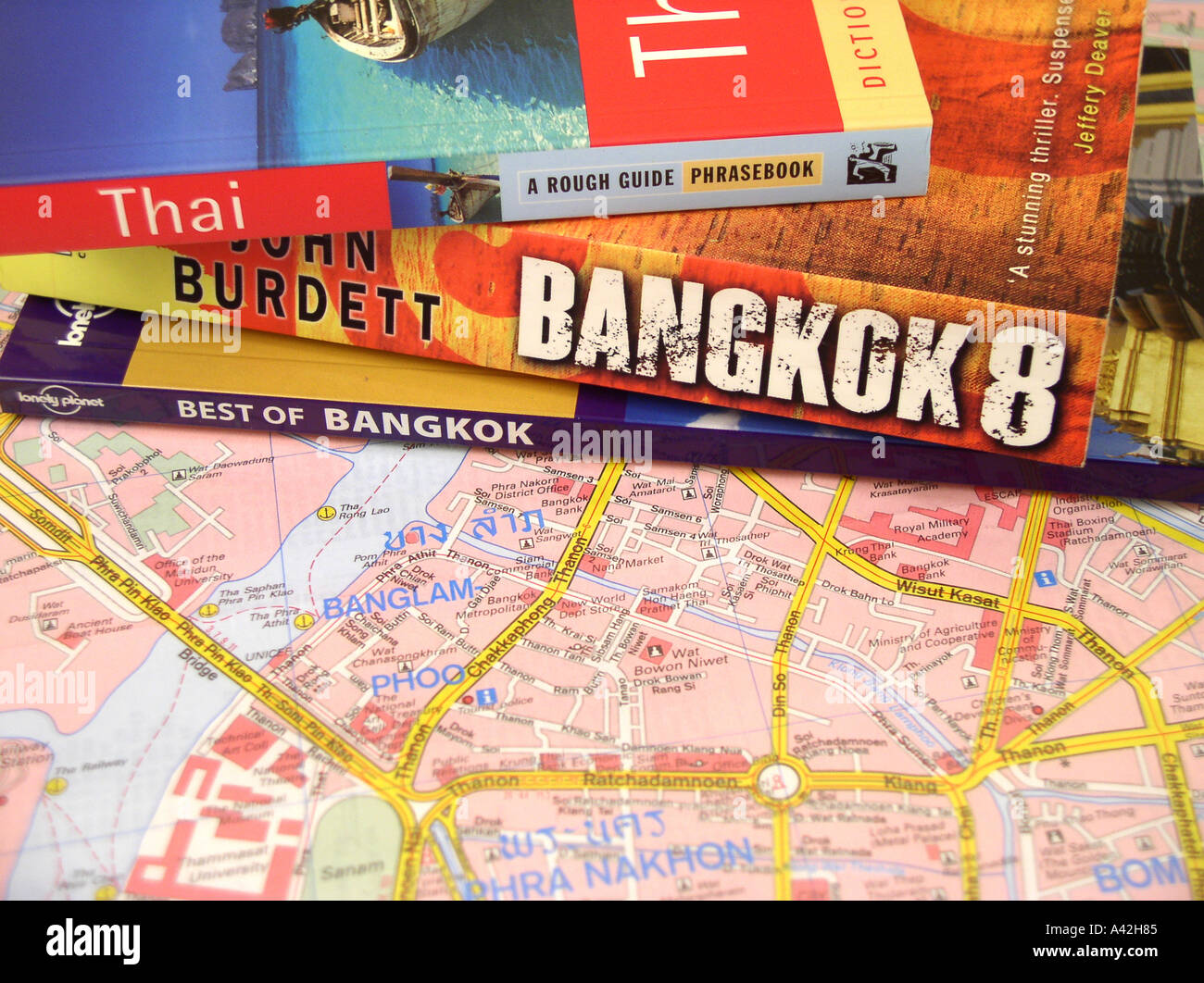 Bangkok guidebook Thai phrase book local guide book map of Bangkok ...