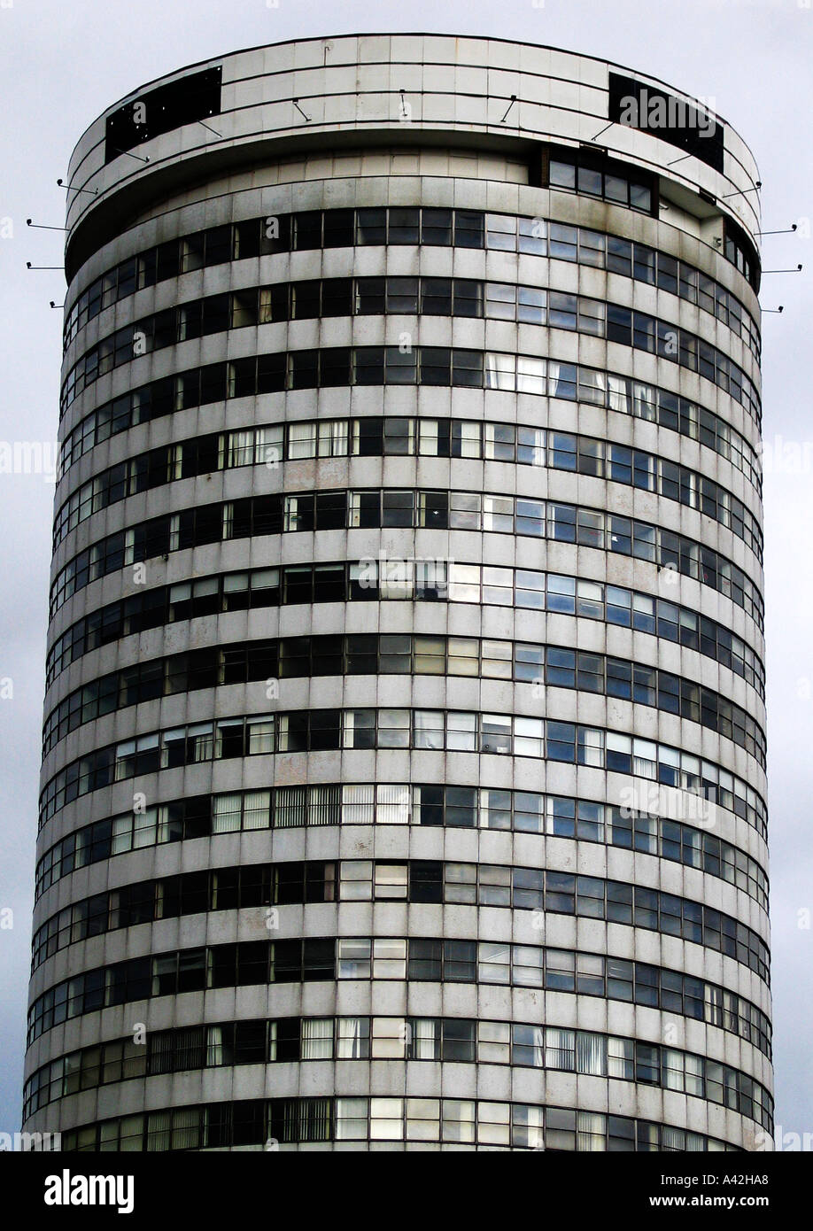 THE ROTUNDA IN BIRMINGHAM CITY CENTRE 2005 PHOTO BY JOHN ROBERTSON ...