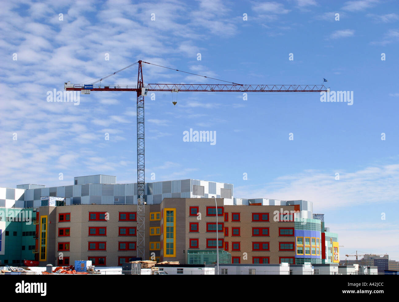 Construction crane at a children's hospital in Canada Stock Photo - Alamy