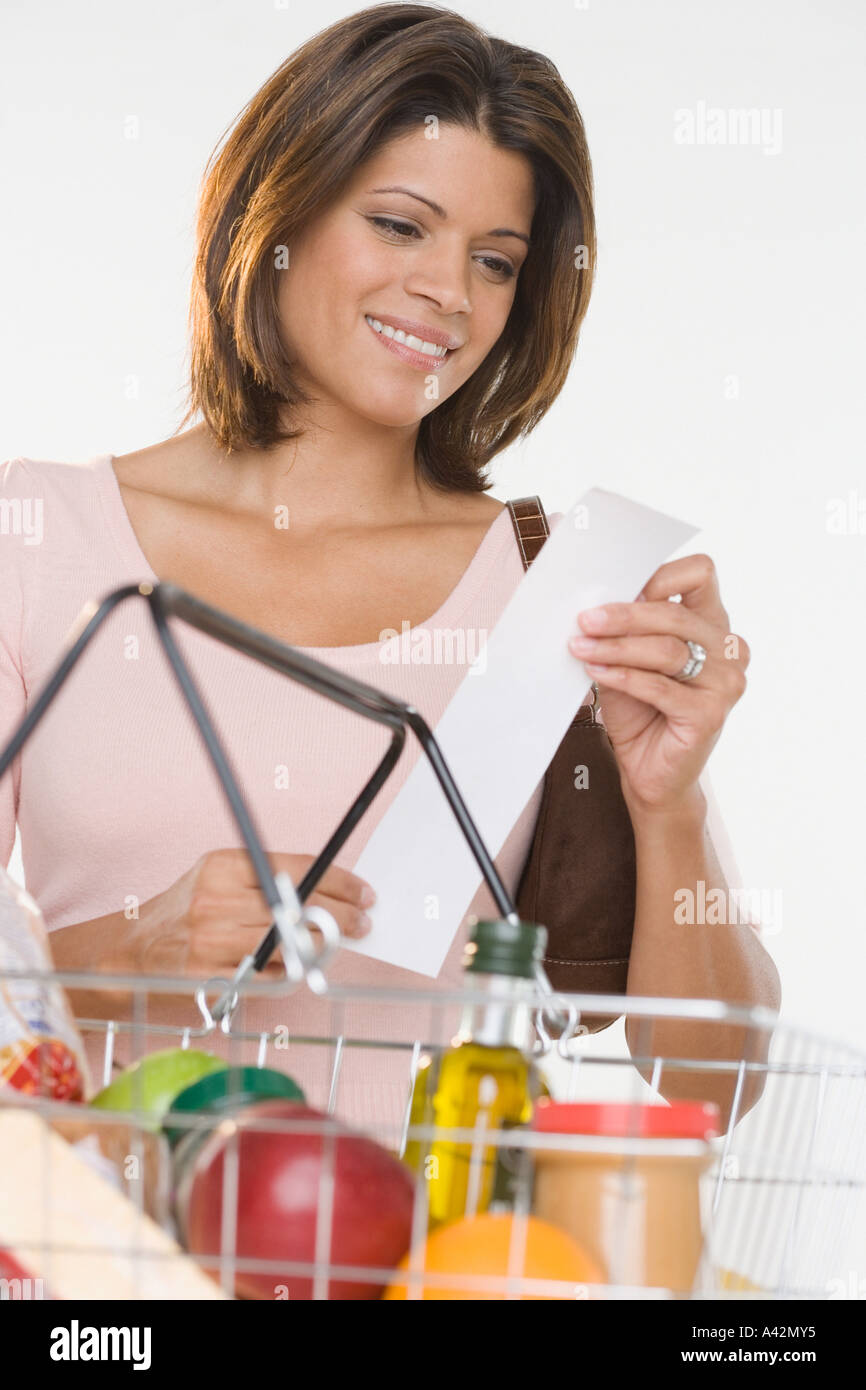 Reading receipt hi-res stock photography and images - Alamy