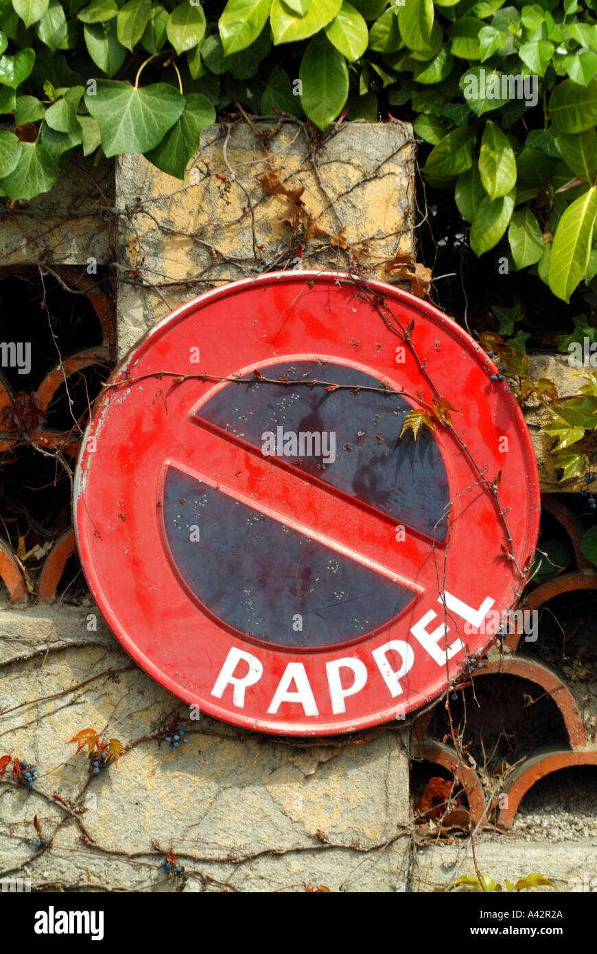 Rappel sign france hi-res stock photography and images - Alamy