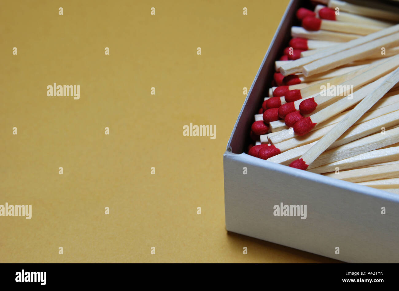 MATCHES IN THE BOX Stock Photo - Alamy