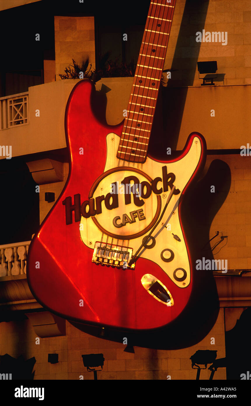 Corniche beirut lebanon arab middle hi-res stock photography and images ...