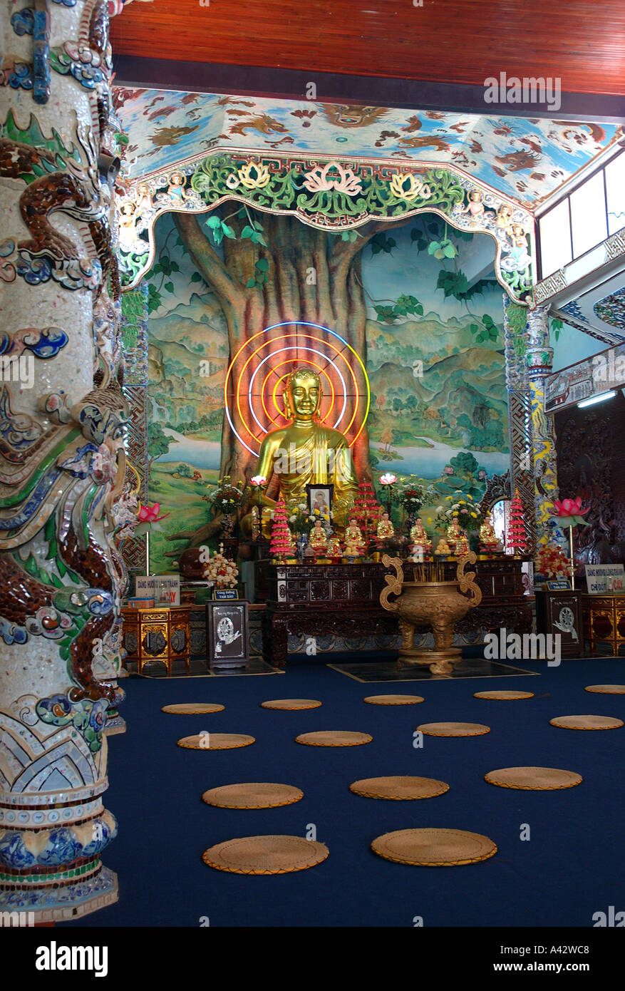 Trai mat village hi-res stock photography and images - Alamy