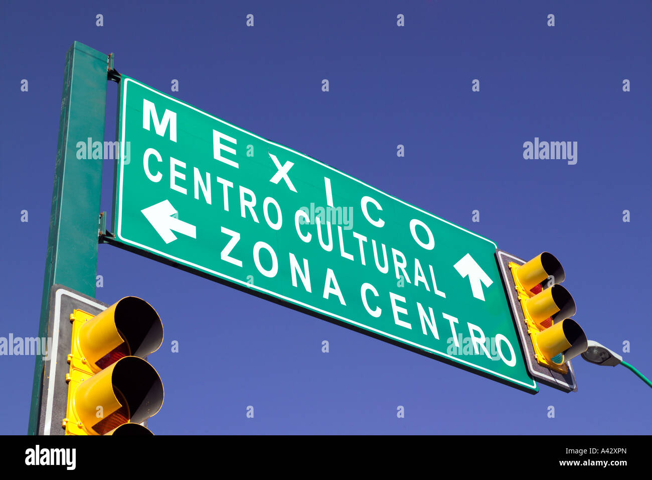 Centro oaxaca city hi-res stock photography and images - Alamy