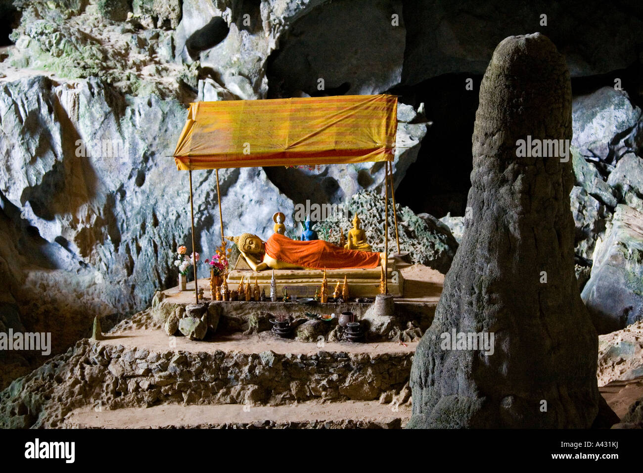 Reclining Bronze Buddha inside Phu Kham Cave Vang Vieng Laos Stock ... Reclining Bronze Buddha inside Phu Kham Cave Vang Vieng Laos Stock ...