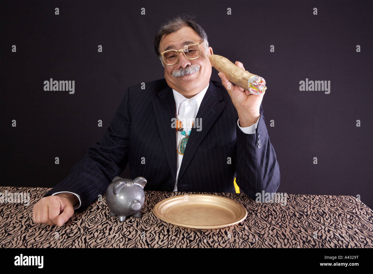 Man richness showing hi-res stock photography and images - Alamy