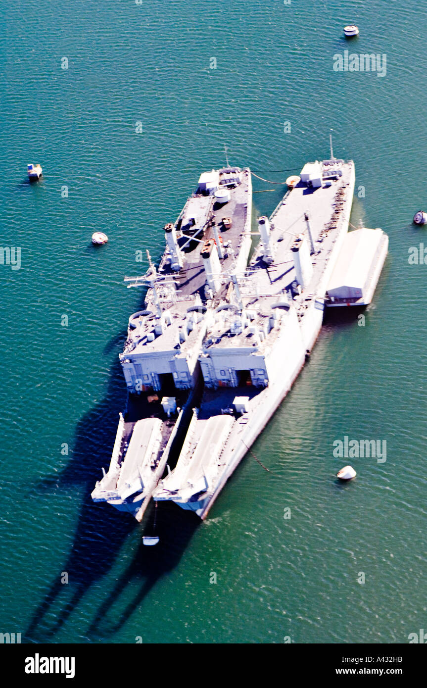 Fuel tankers hi-res stock photography and images - Alamy