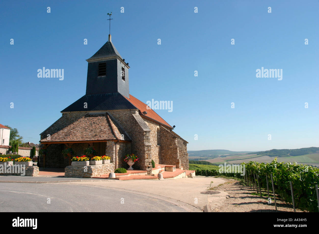 Champagne village of Mutigny, France Stock Photo - Alamy