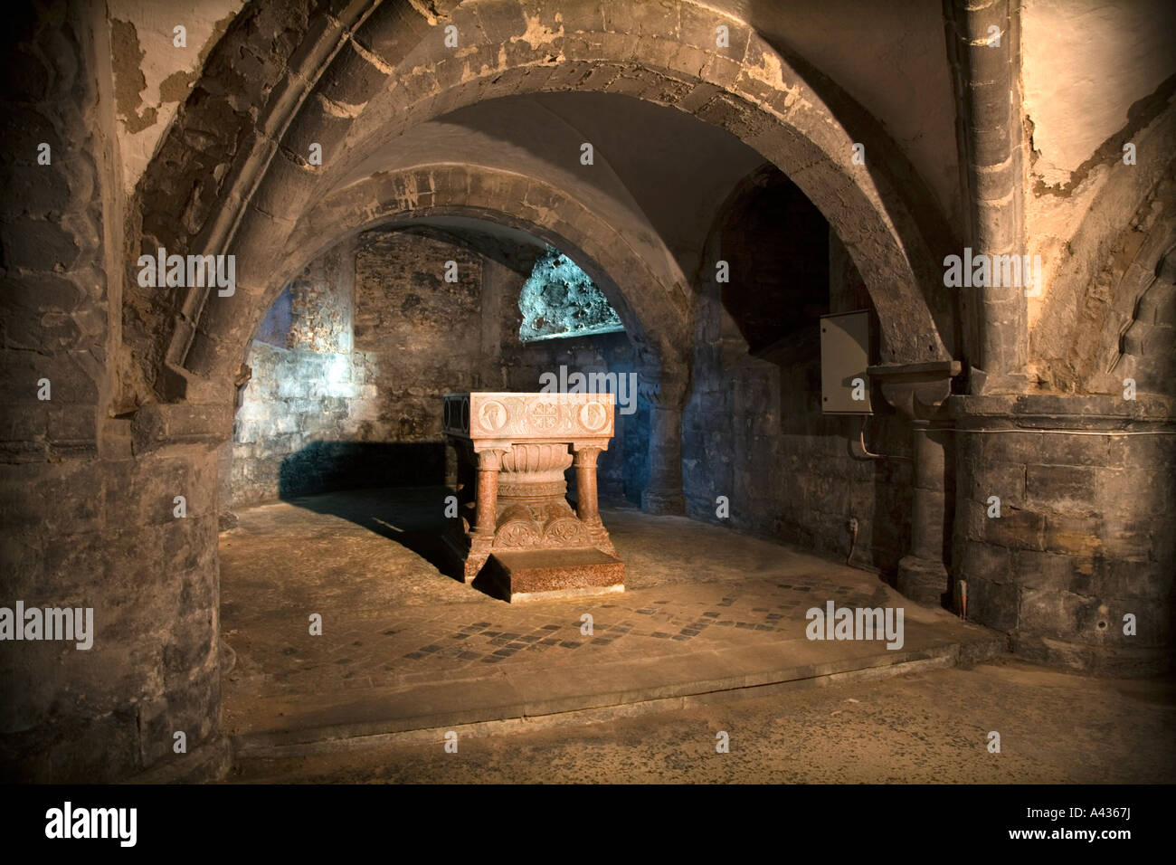 Apsidal vault hi-res stock photography and images - Alamy