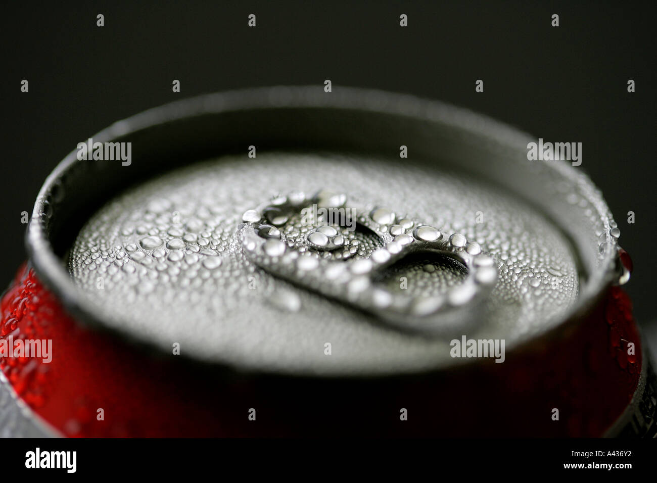 ring pull of beverage aluminum can alu box closed closure coldness ...