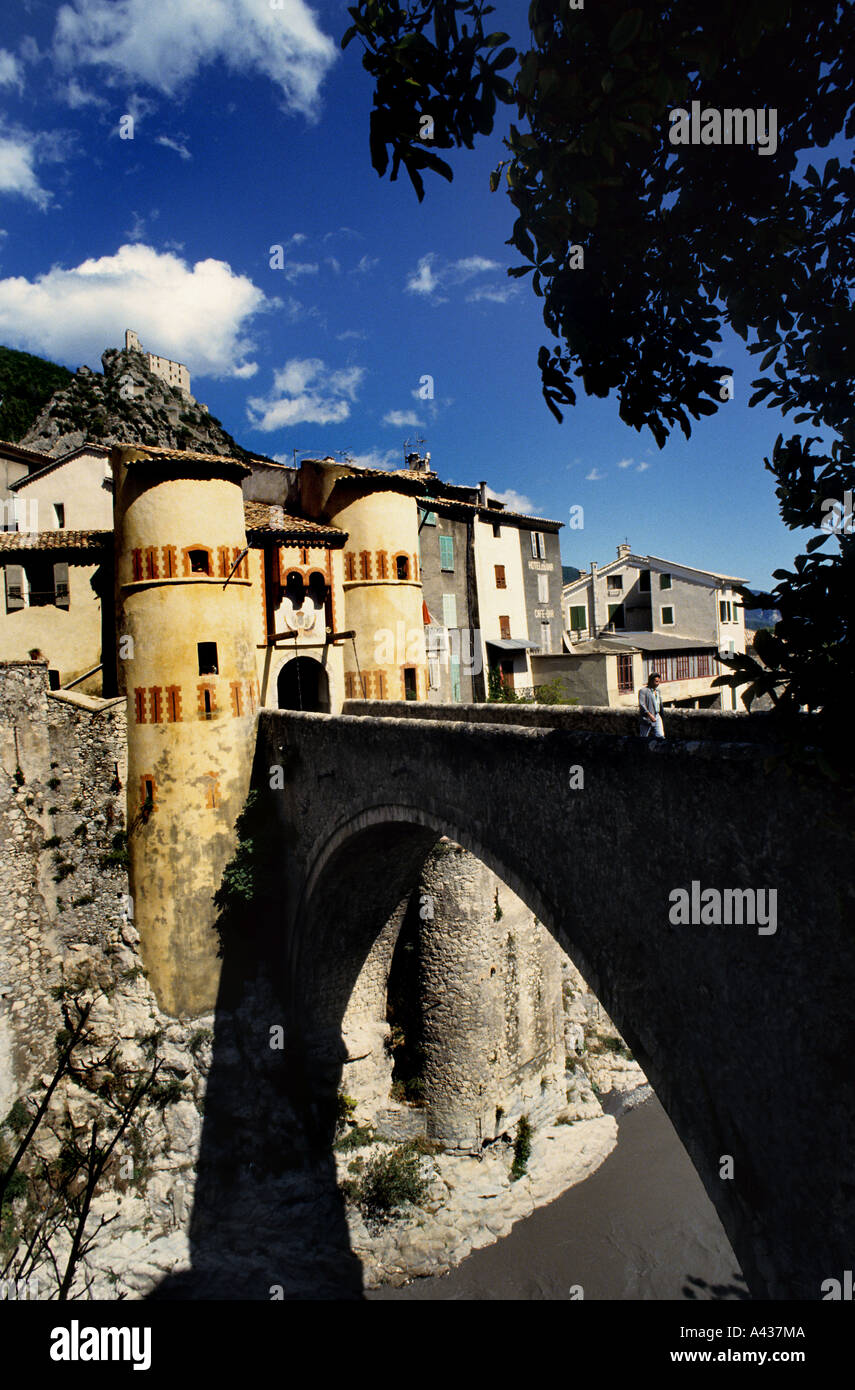 Medieval french village entrevaux hi-res stock photography and images ...